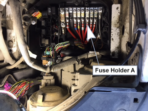Fuse Box Diagrams Volkswagen Transporter (T5.1; 2009-2015) - Fusesinfo.com